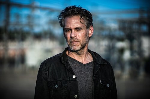 Rod Picott Regales with Short Stories on “Out Past the Wires” (Album ...