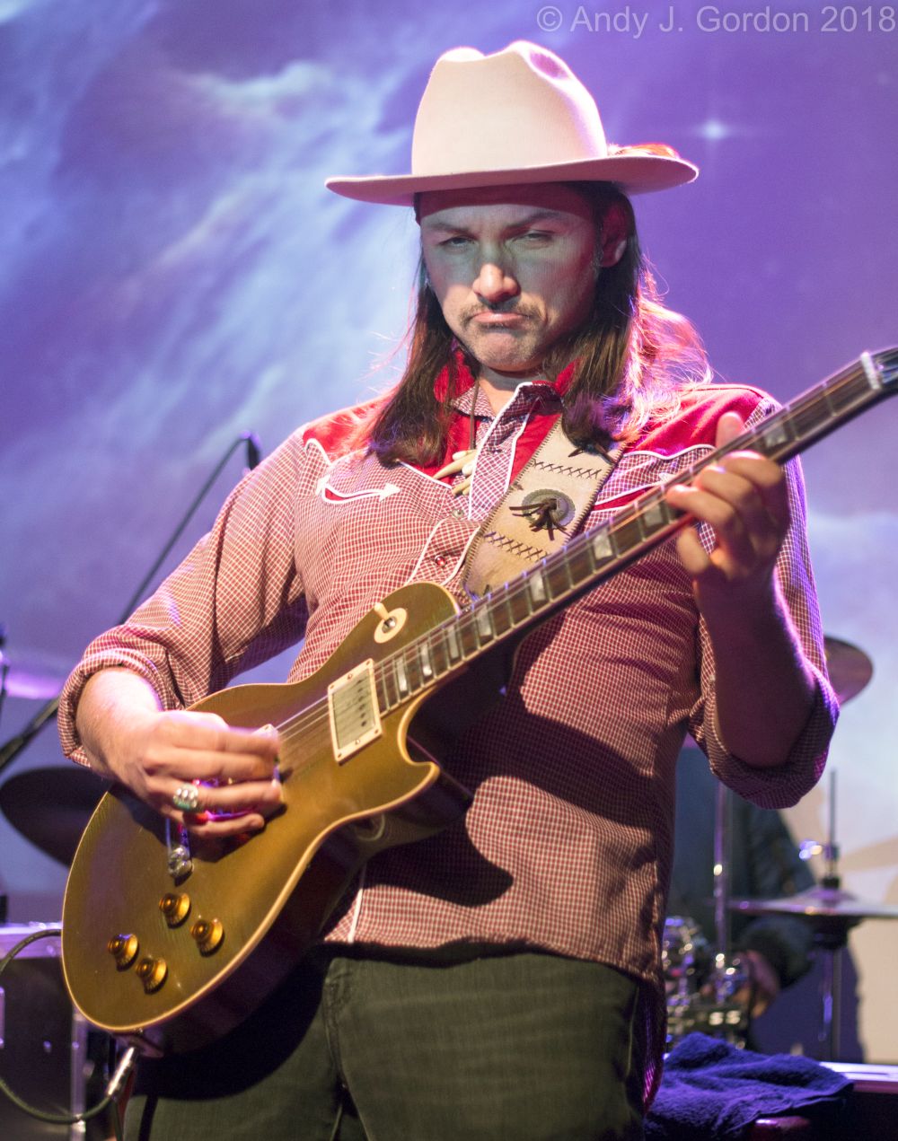 Devon Allman and Duane Betts Join Forces as the Devon Allman Project at ...