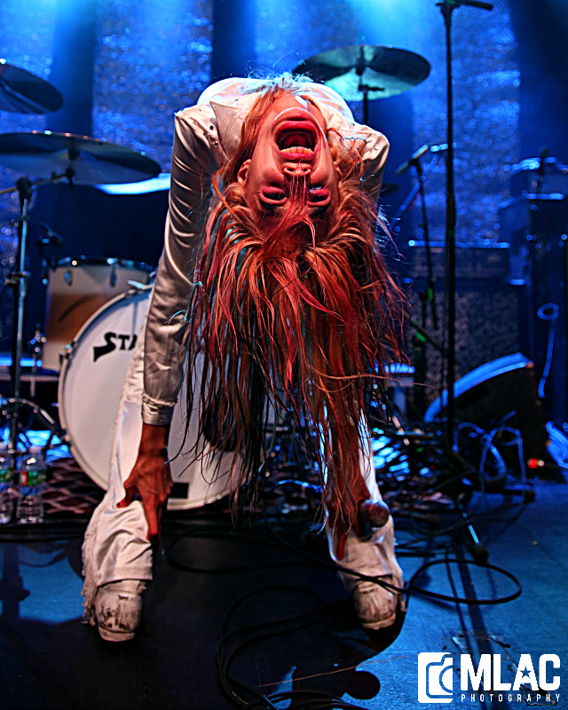 Starcrawler Led By Arrow de Wilde Slithers And Charms At Boston's ...