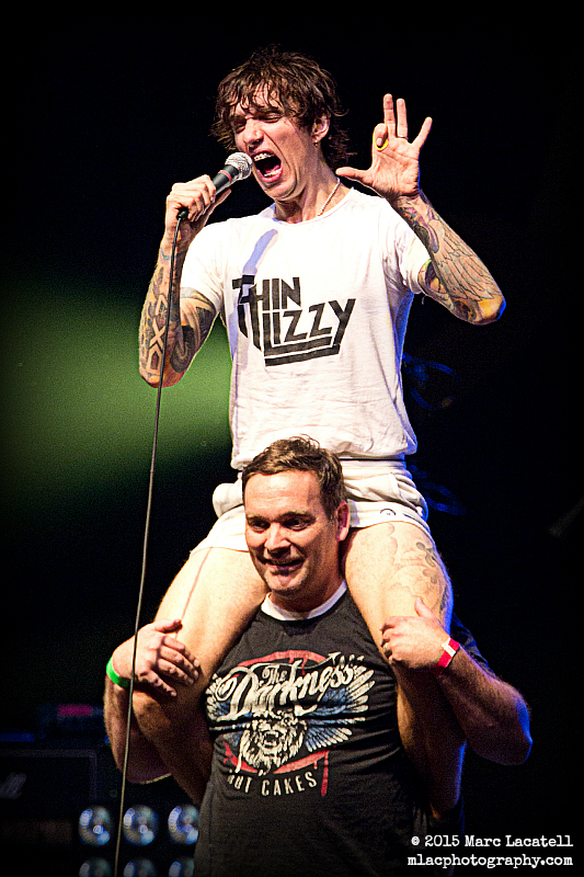 The Darkness Bring Shoulder Rides & Bombast To Boston (SHOW REVIEW ...