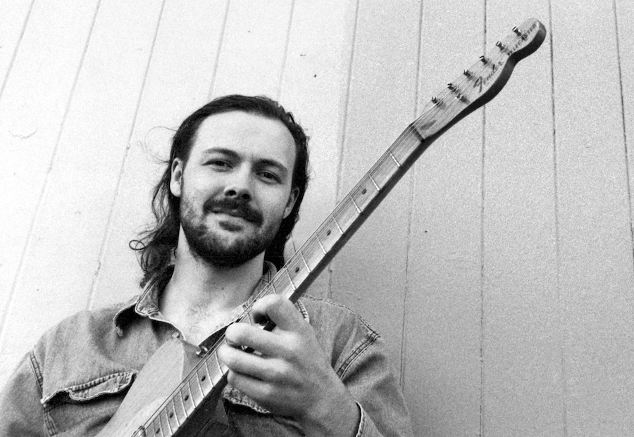 SONG PREMIERE: Sam Weber Balances Rock Cool and Throwback Pop on "It's ...