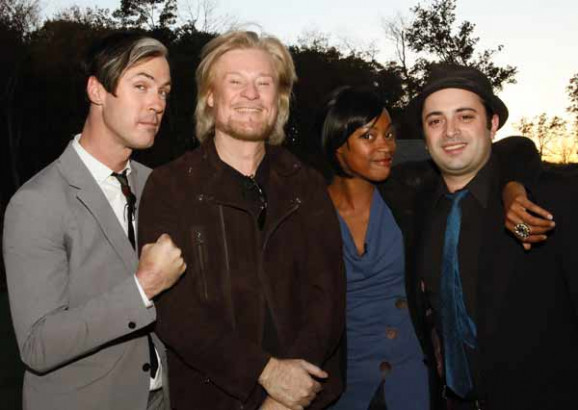 Daryl Hall - Timely Resurgence & Renaissance (INTERVIEW) - Glide Magazine