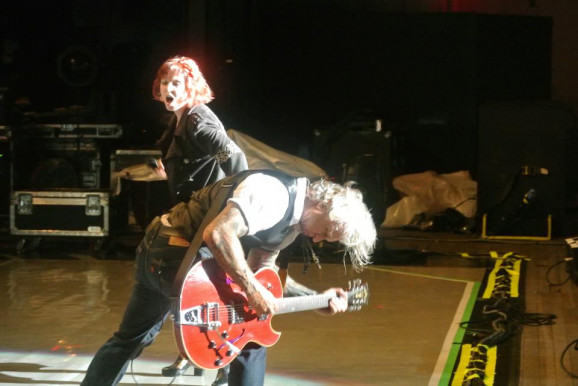 Neil Giraldo Remains Pat Benatar's Musical Voice (INTERVIEW) - Glide ...
