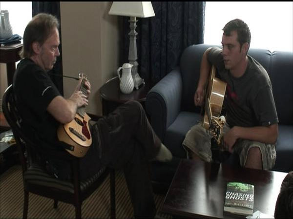 Josh Hisle, Neil Young & CSNY: Living With War - Glide Magazine