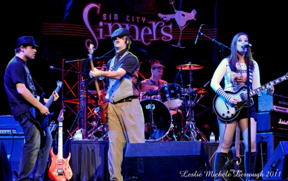 Roxy Gunn Rocks Vegas (INTERVIEW) - Glide Magazine